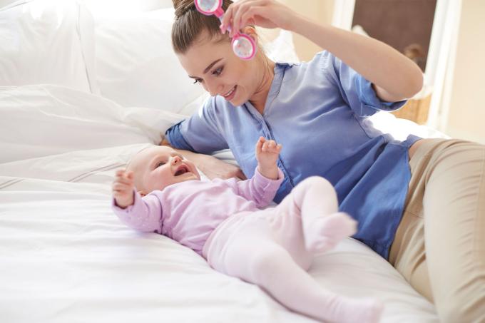 Samen spelen en bewegen met je baby | WIJ.nl