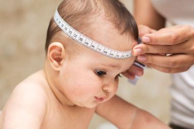 Zo 'lees' je de groeicurve van je baby | WIJ.nl